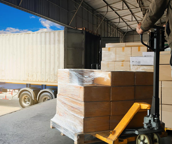 How to Securely Wrap a Pallet by Hand